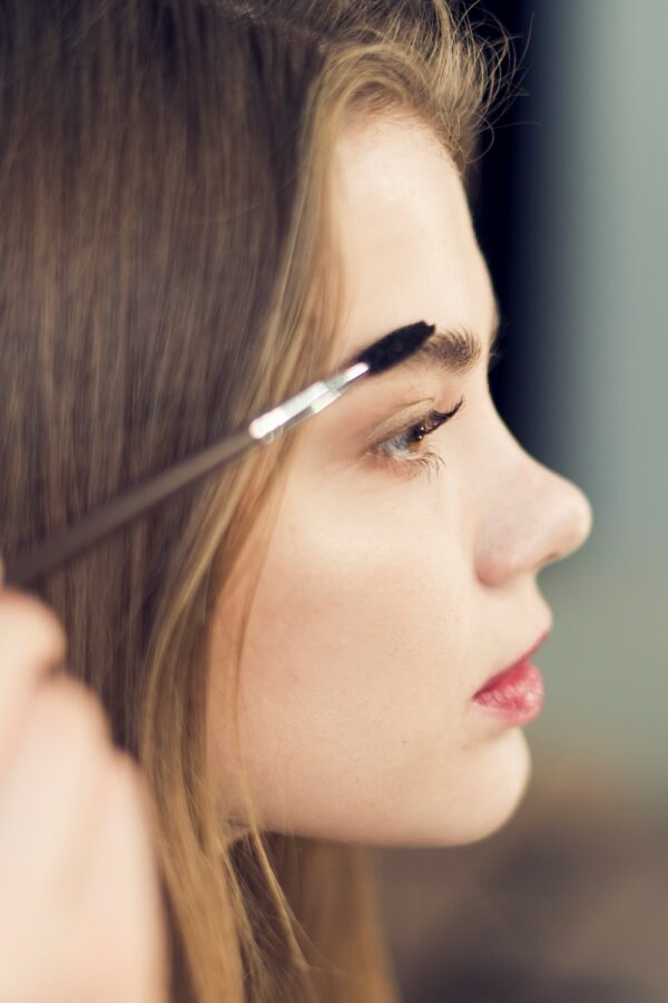 Workshop Stilizare sprancene/Pensat - Scoala Rottaru